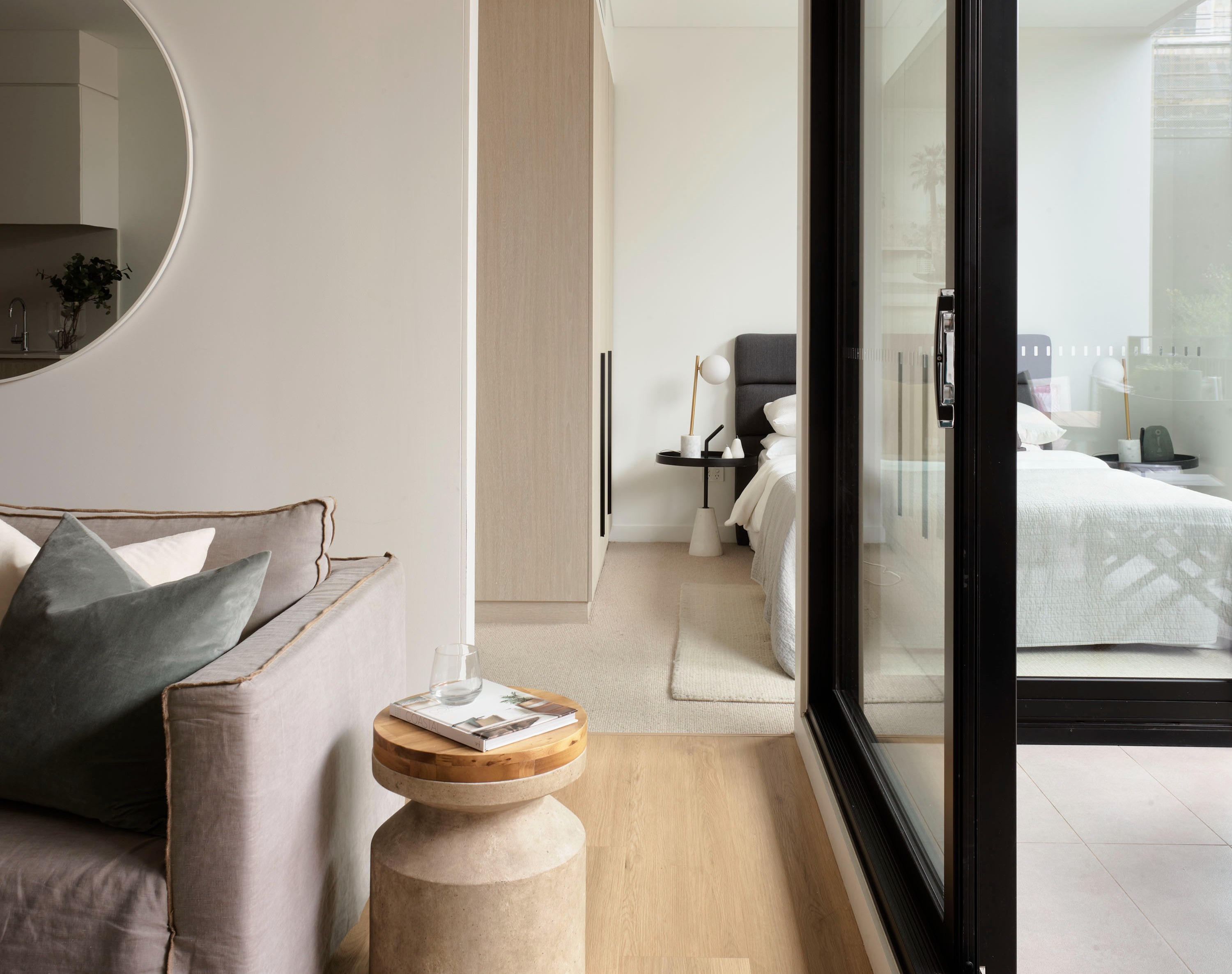 Mason & Main - Coronation