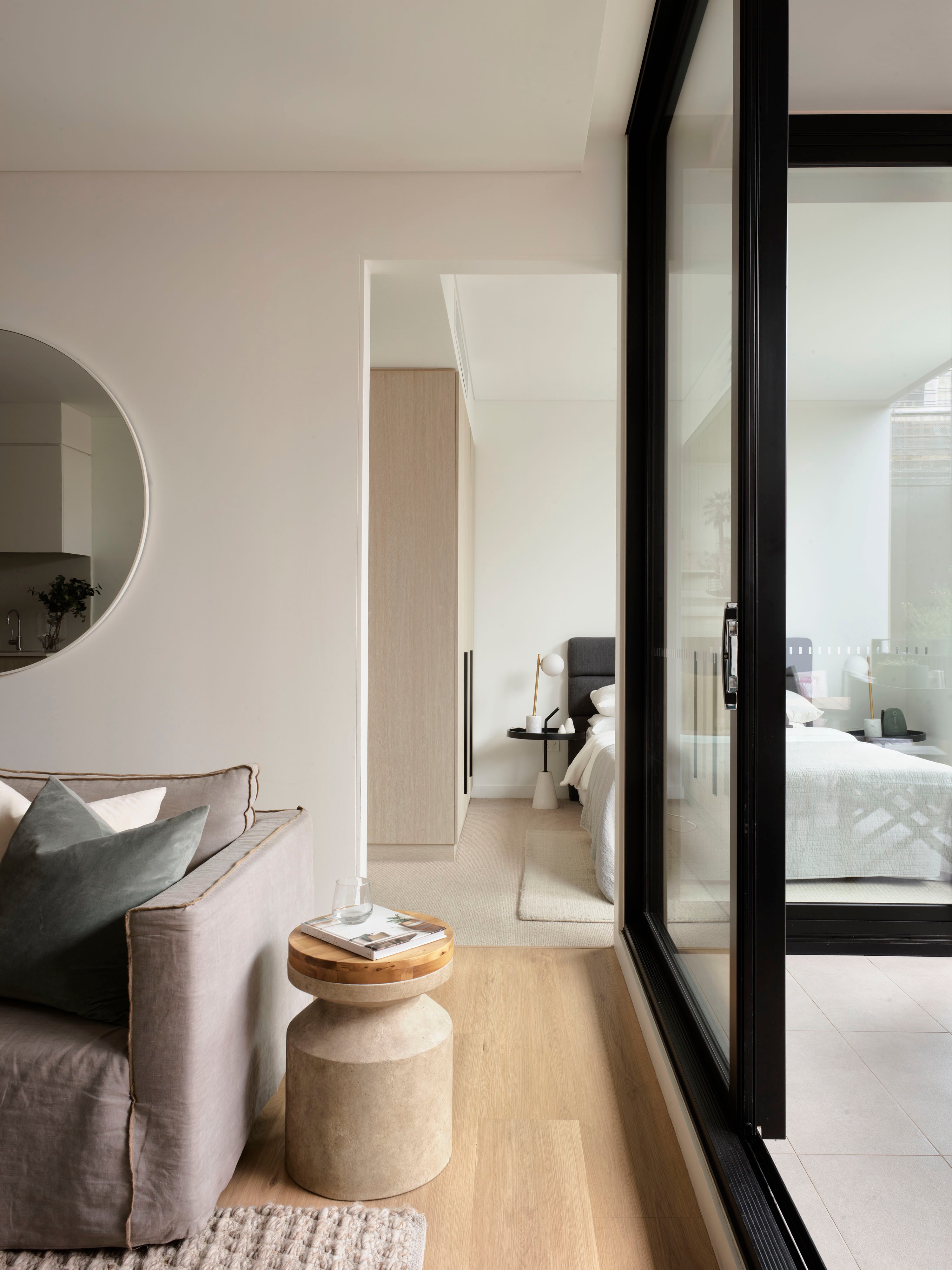 Mason & Main - Coronation